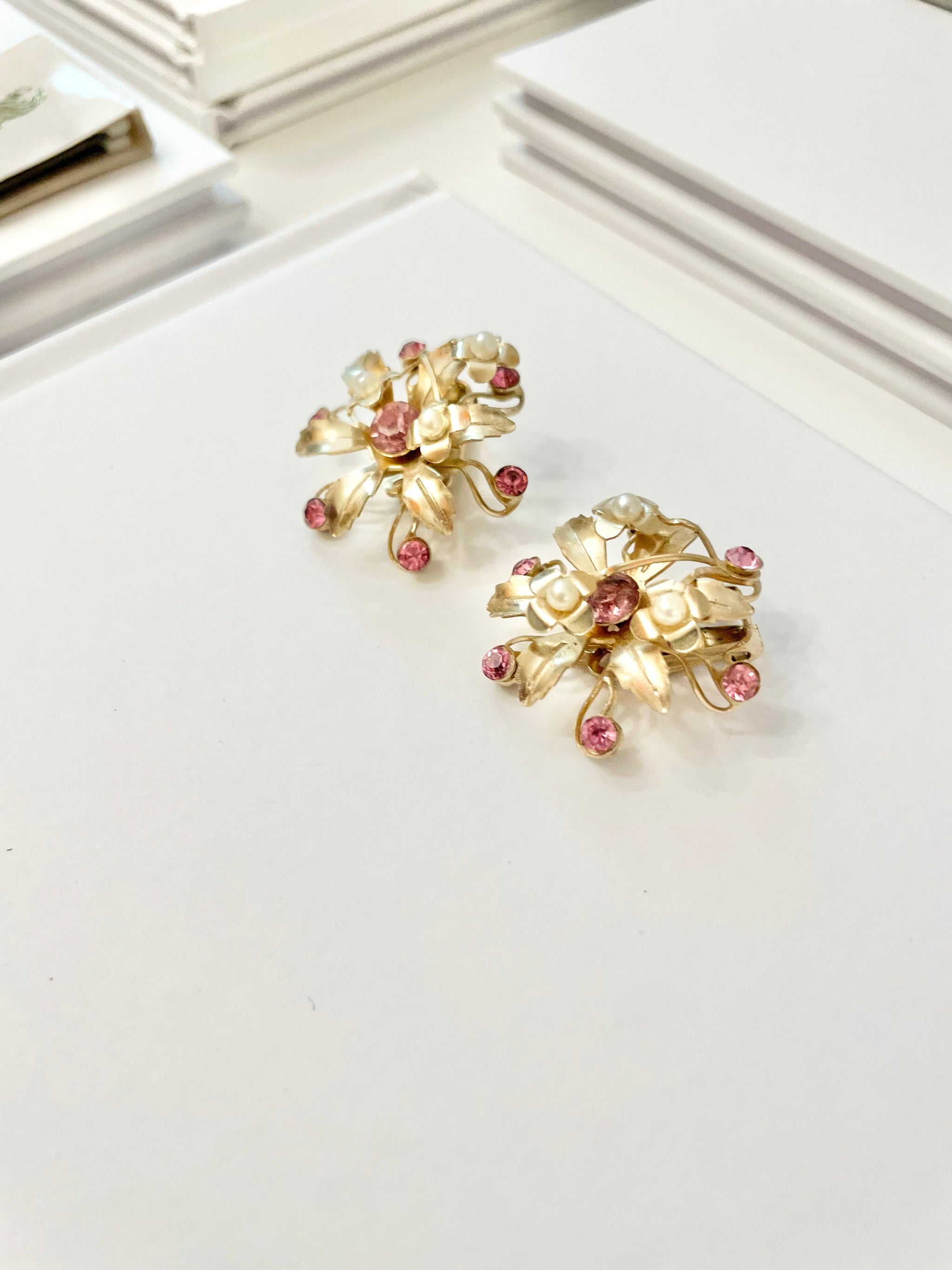 The Flirty Gal and her maddening love of everything pink! These pink a